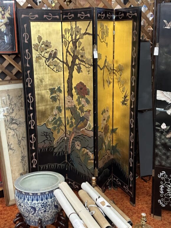 Shop 18 - Asian Antiques, Art Prints & Collectibles | Pacific Antiques Mall