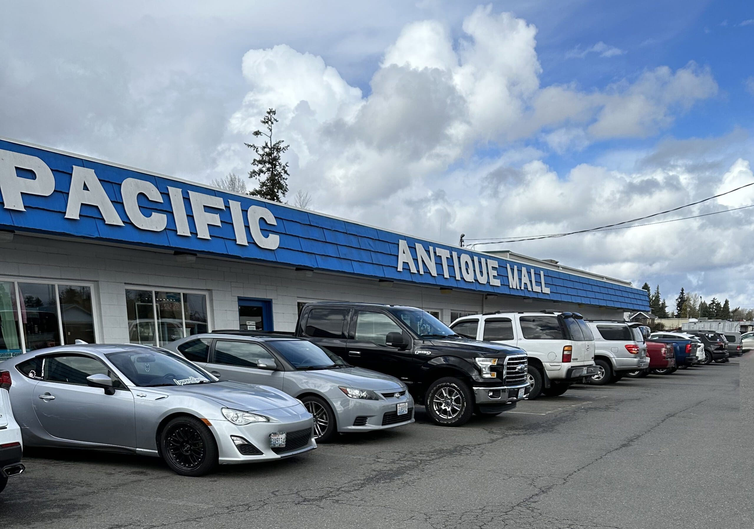 Antique Store Near Seattle, Tacoma & Olympia WA| Ballard Antique Mall ...