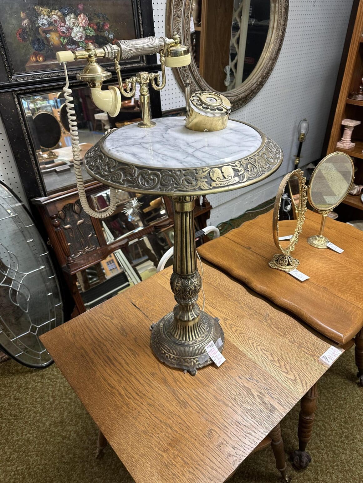 Image Gallery - Pacific Antiques Mall