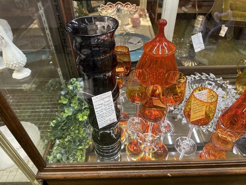 Extended Hours - Pacific Antiques Mall