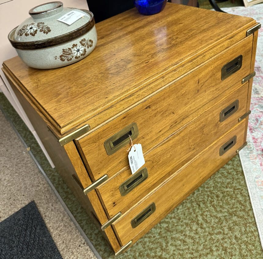 Vintage Antique Furniture - Tacoma, Fife - Pacific Antiques Mall