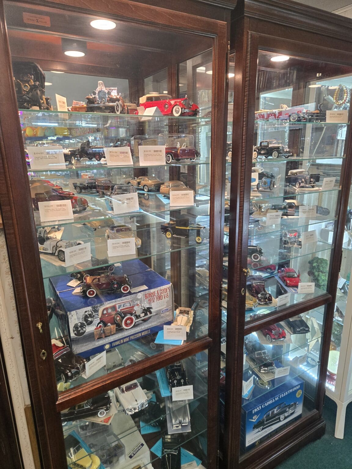 Vintage Model Cars Collecting Guide - Pacific Antiques Mall